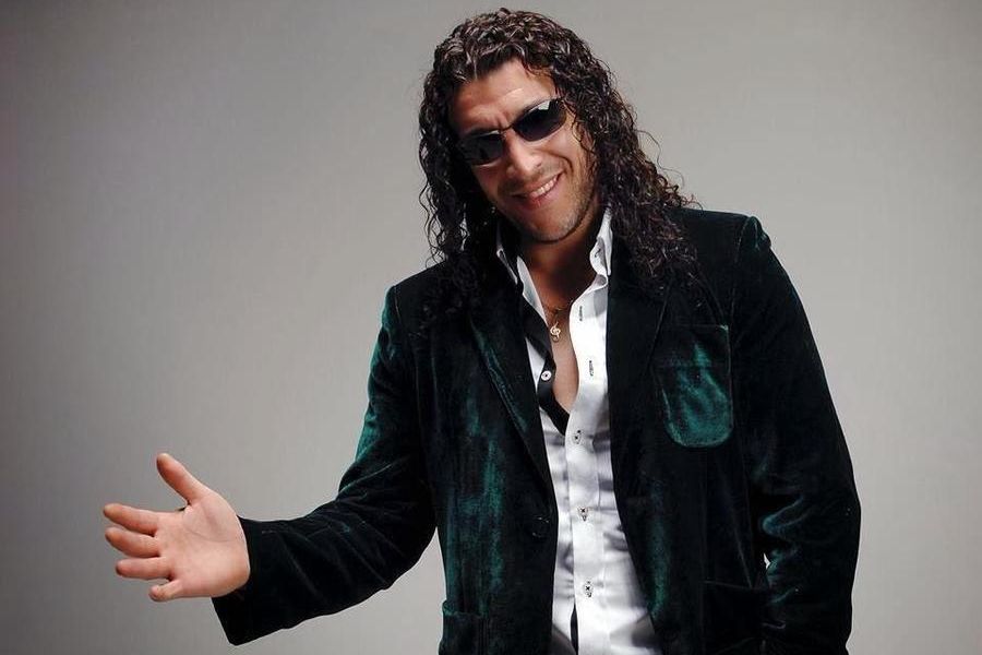 Leo Rey presentó el videoclip de su última canción — Radio Corazón