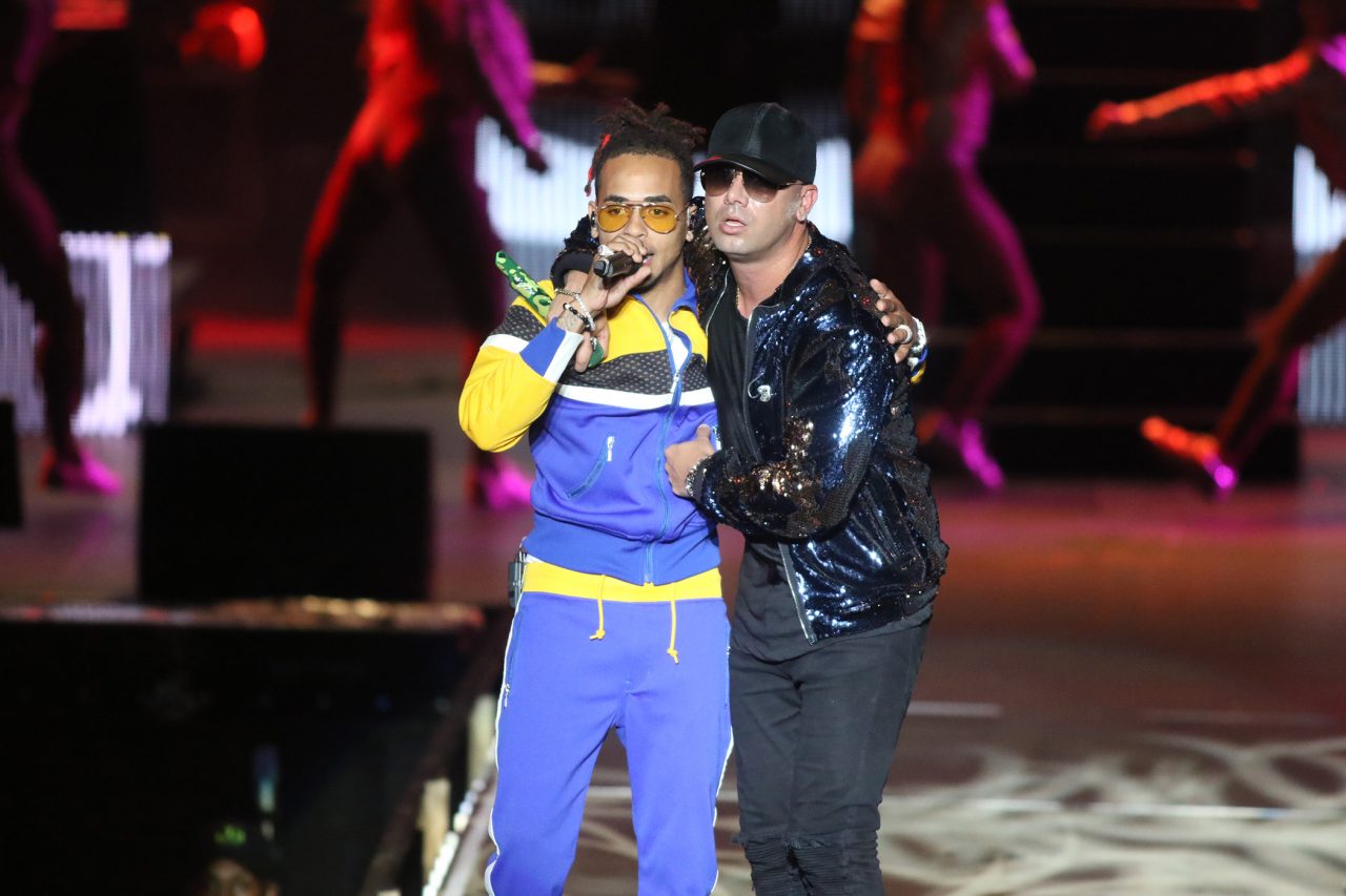 Wisin y Ozuna se unen en nuevo video para decir "Quisiera Alejarme ...