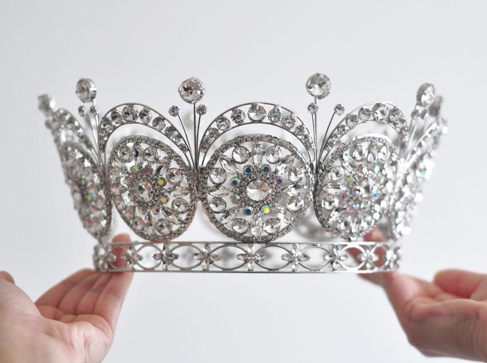 Chiquilla venezolana es la nueva Miss Chile 2018 — Radio Corazón
