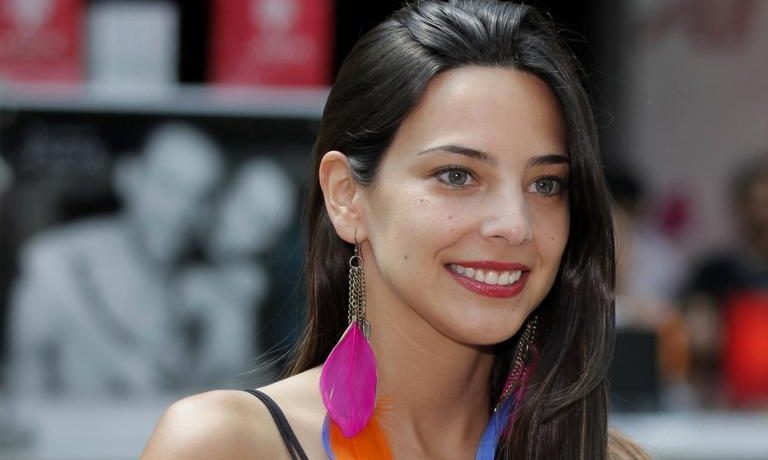 Dani Castillo comparte el paso a paso de su nuevo look veraniego — Radio Corazón