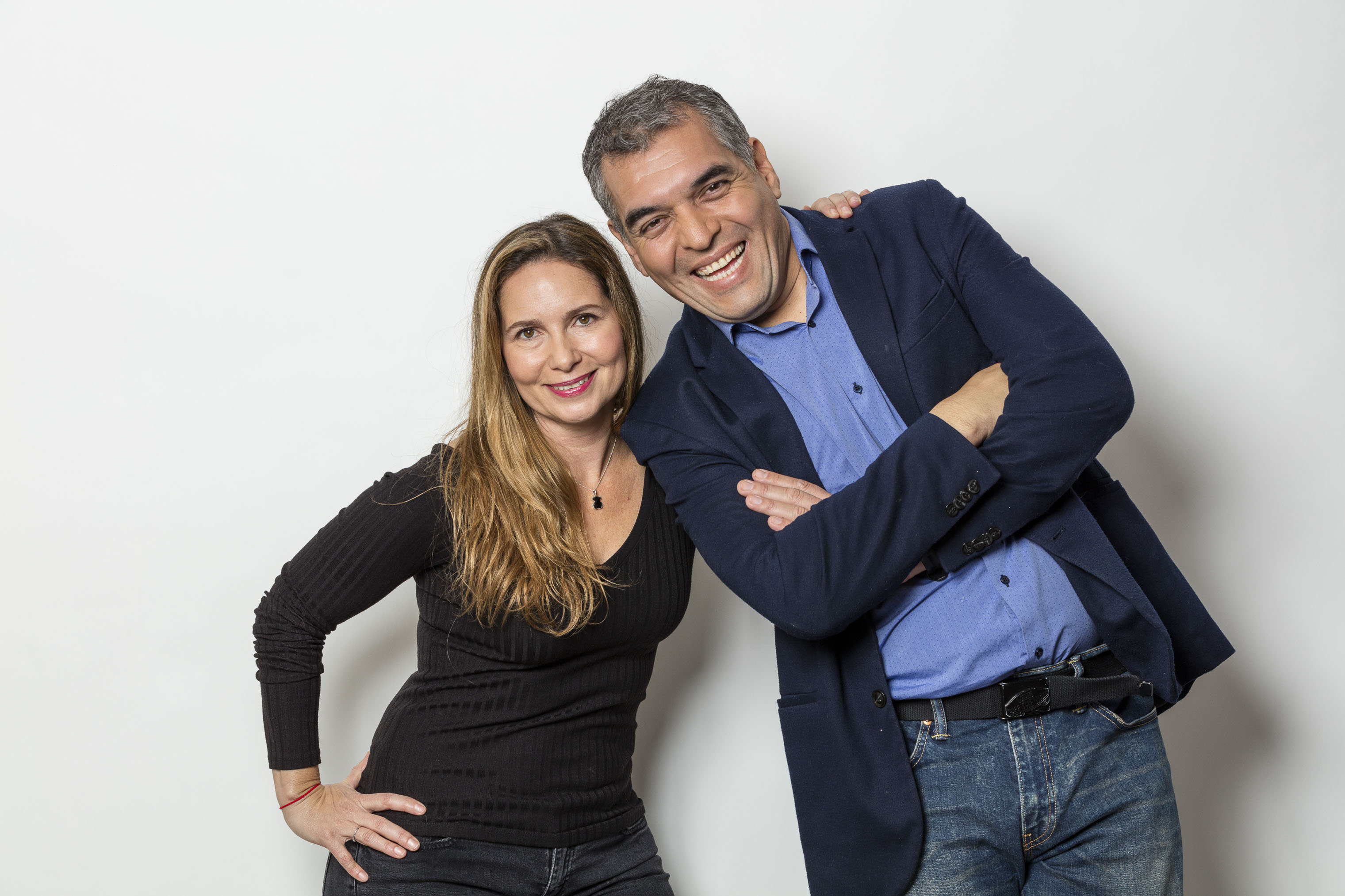 Poseyeron a Nelly durante "La Mañana de la Corazón" — Radio Corazón