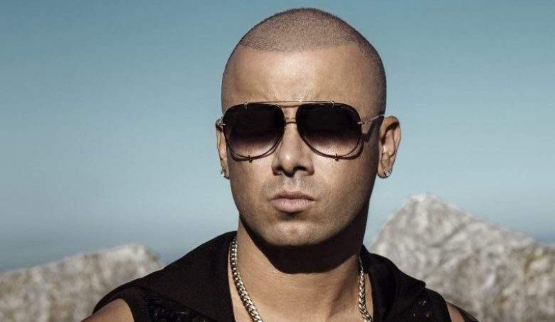 Wisin terminó en el hospital tras manso porrazo en concierto — Radio ...