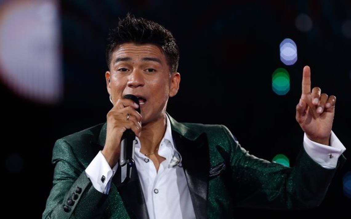 Américo sorprendió con nostálgica foto de sus inicios — Radio Corazón