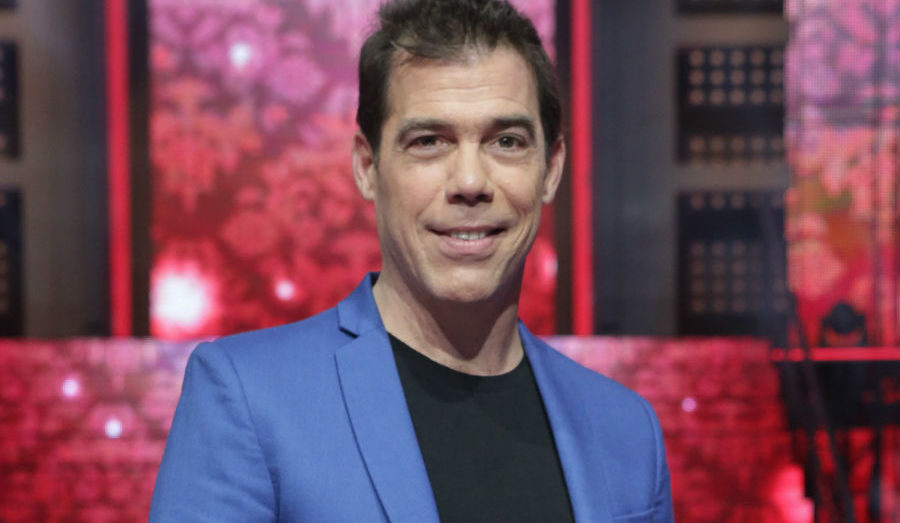Álvaro Escobar se fue de PLR en TVN tras suspensión de 'Rojo' — Radio ...