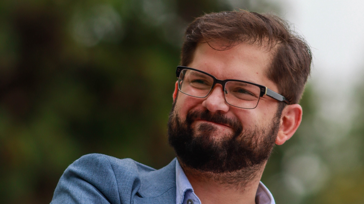 Oficial: Gabriel Boric se convierte en el nuevo Presidente de Chile — Radio Corazón
