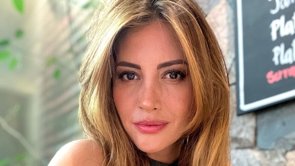 Karen Bejarano sorprende al estrenar nuevo mega tatuaje — Radio Corazón
