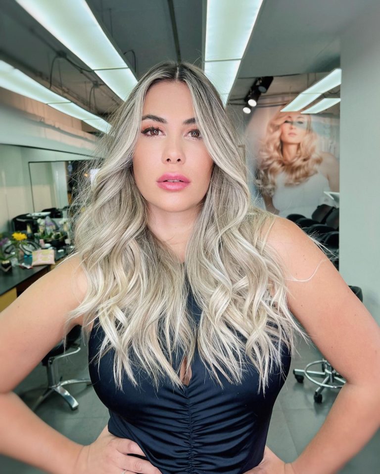 Laura Prieto se llena de piropos con fotitos de su nuevo look — Radio ...