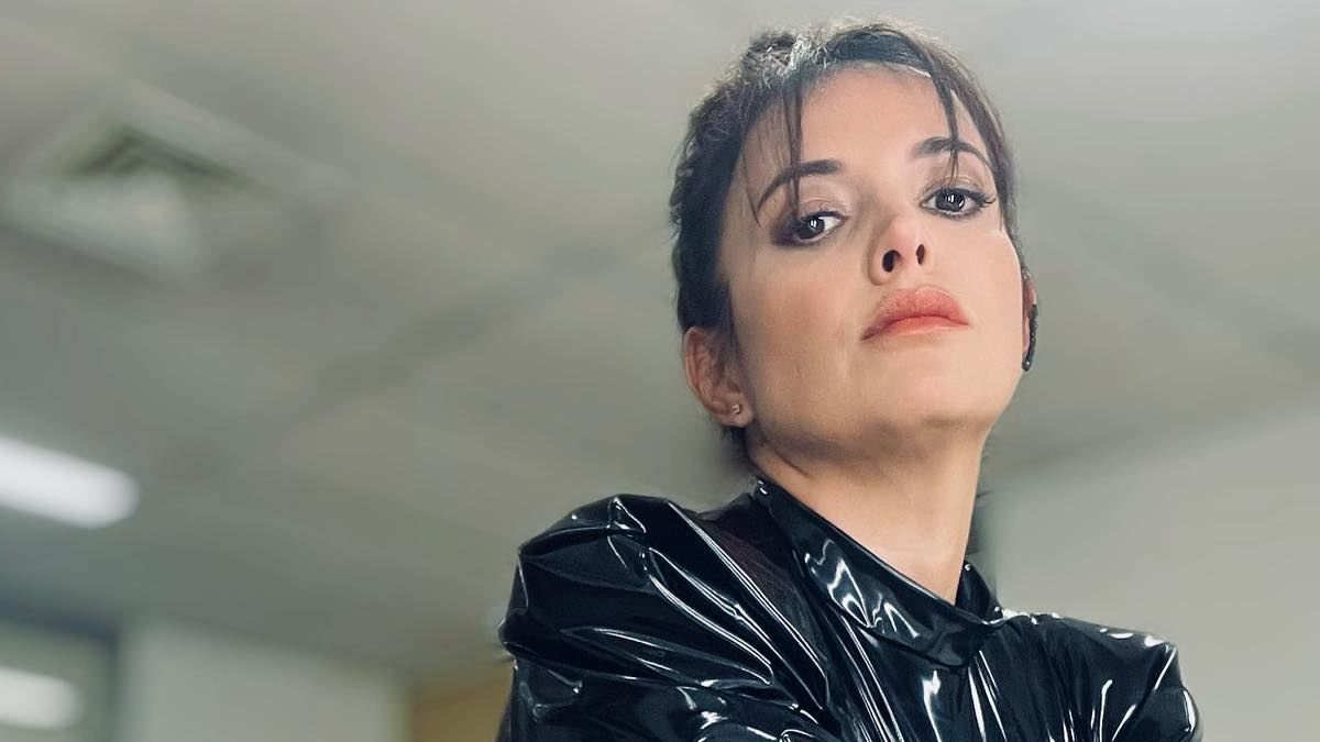 Yamila Reyna saca aplausos con fotito al natural en ropa interior — Radio Corazón