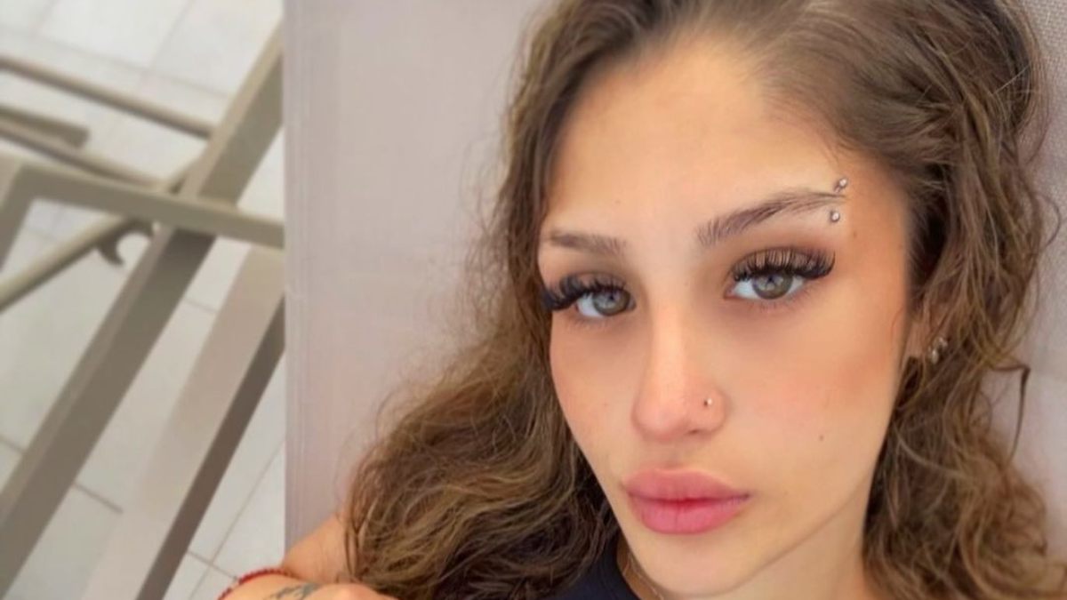 Retoña de Pamela Díaz estaría pololeando con el hijo de famoso cantante ...