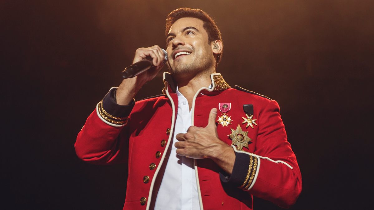 Carlos Rivera llega con su nuevo disco "Sincerándome" — Radio Corazón