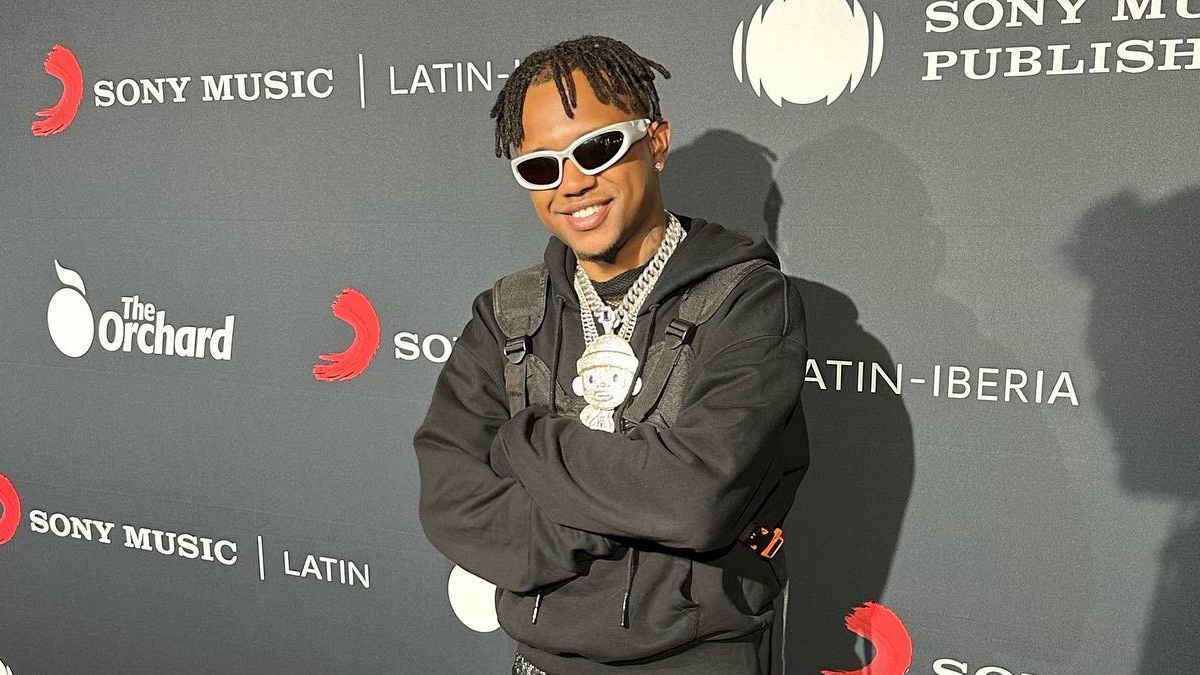 Polimá Westcoast firma con importante sello discográfico para ...