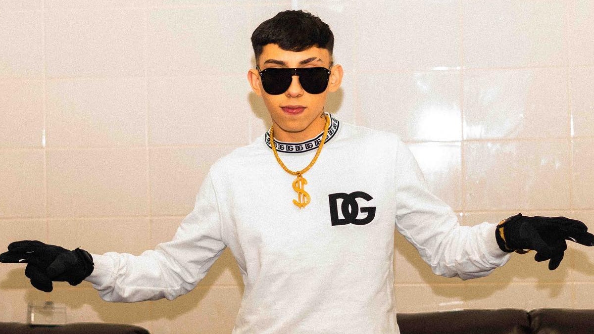 "Me falló no más": Standly acusa de millonario robo a su ex ...