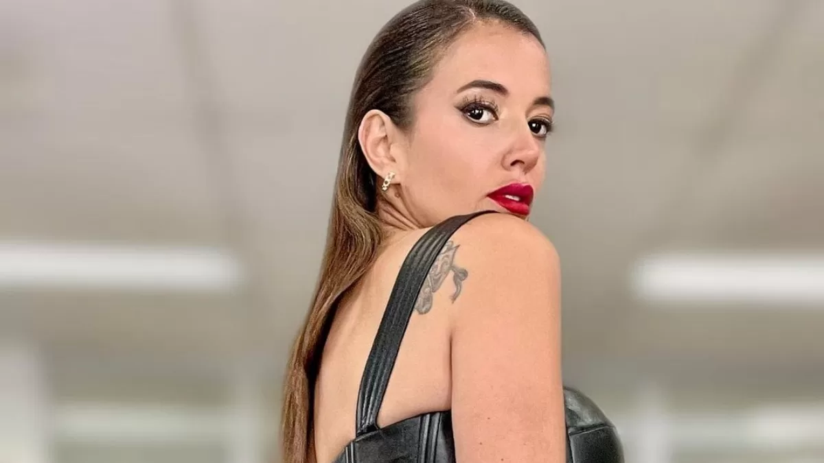 "La vida me hace bullying": Yamila Reyna deja la patá con sensual fotito desde la playa — Radio ...