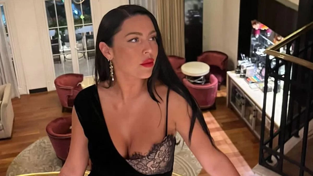 "Con ese cuerpazo no le debería llorar a nadie": El osado bikinazo de Daniela Aránguiz que se ...