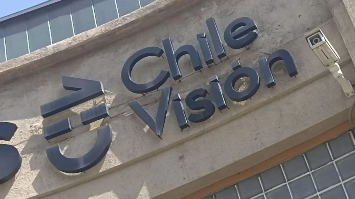 ¡Terremoto en la industria! Este es el ex rostro de TVN que llega a ...