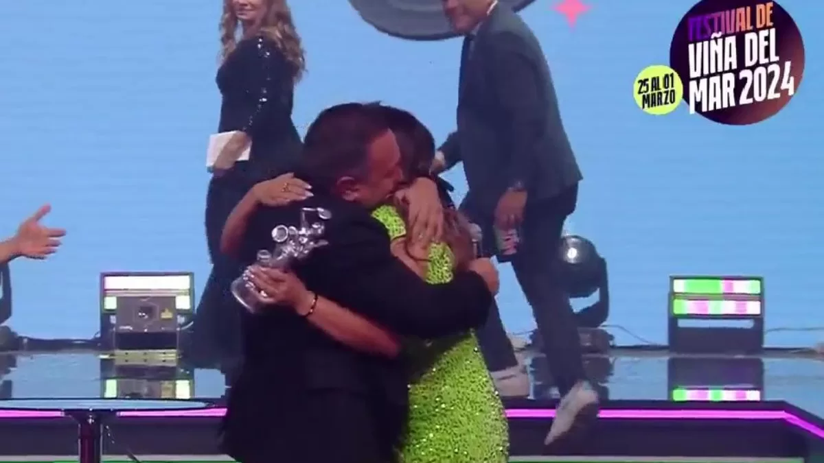 Paula Rivas y Luis Jara protagonizan emotivo momento tras su triunfo en ...