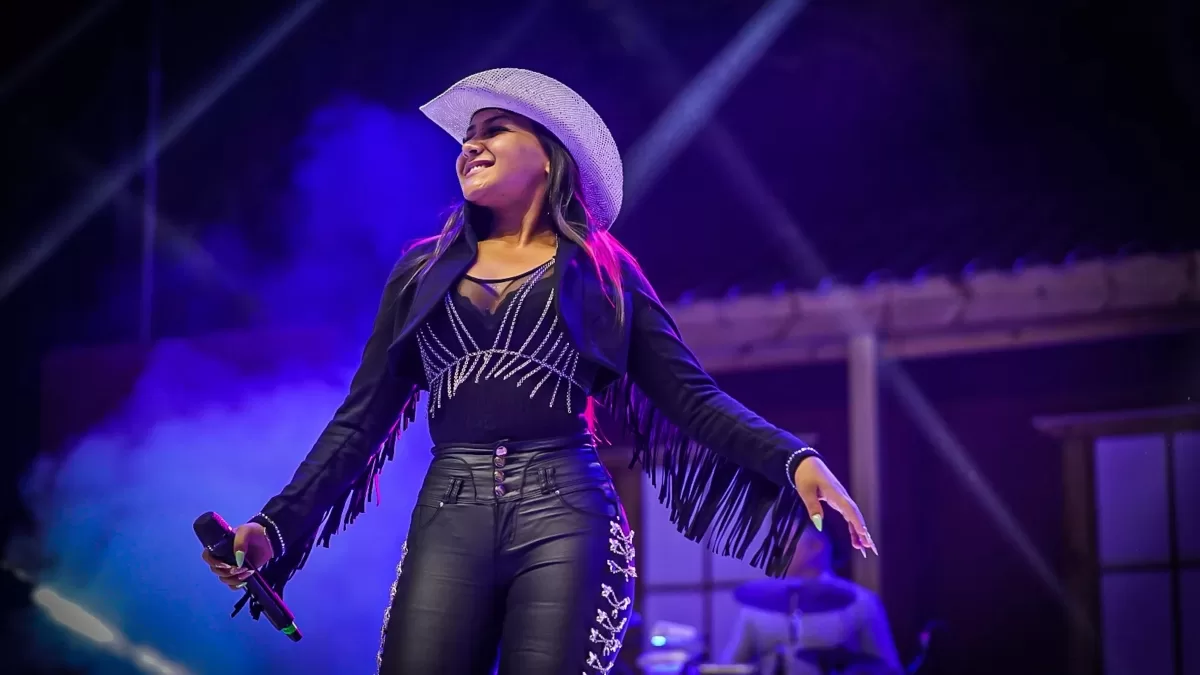 ¿Quién es Alanys Lagos?: La revelación de la música ranchera — Radio ...
