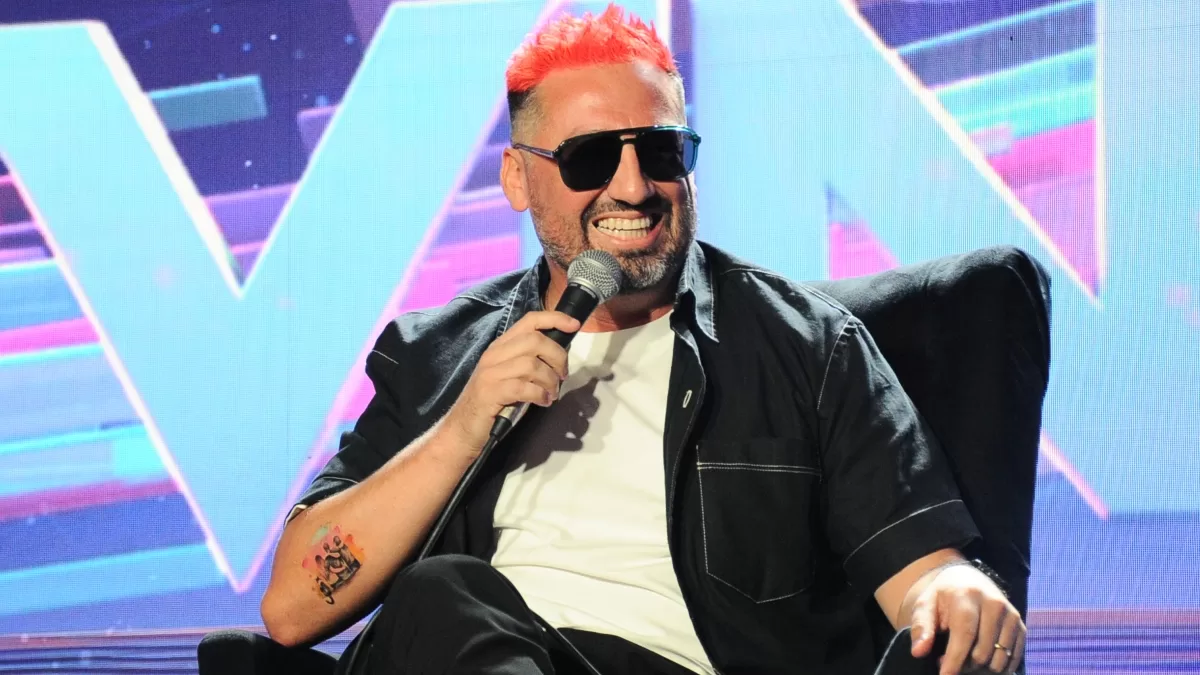 ¿Quién es Alex Ortiz?: El comediante que cerrará el humor en el ...