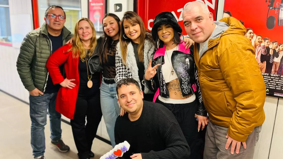 ¡Tremenda colaboración! Flor de Rap, Paula Rivas y Denisse Malebran ...